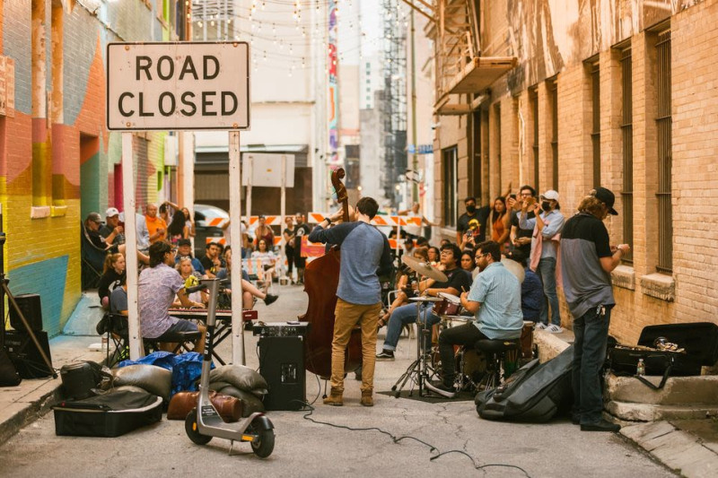 Jazz In The Alley - Small World Jam in San Antonio at Peacock Alley
