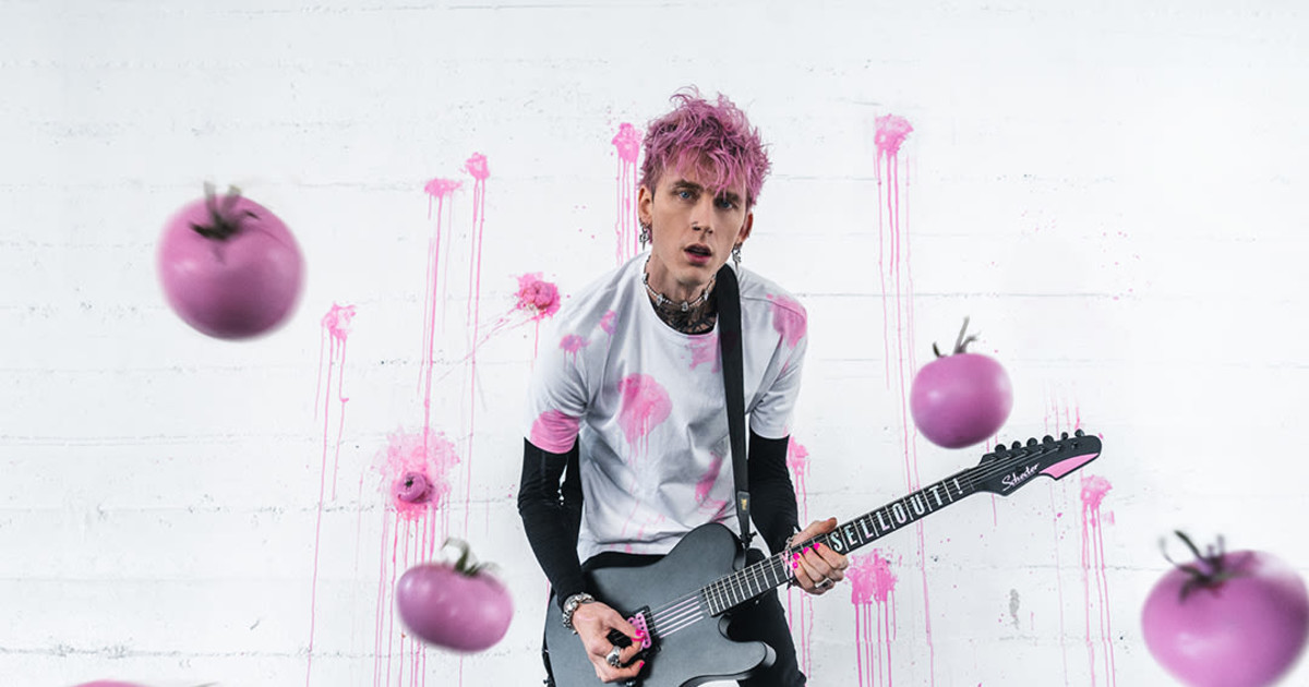 Machine Gun Kelly - Mainstream Sellout Tour in Denver at Ball