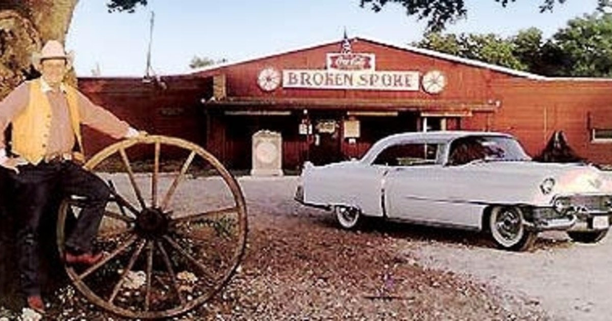 Two Step & Country Western Swing Dance Lessons in Austin at Broken