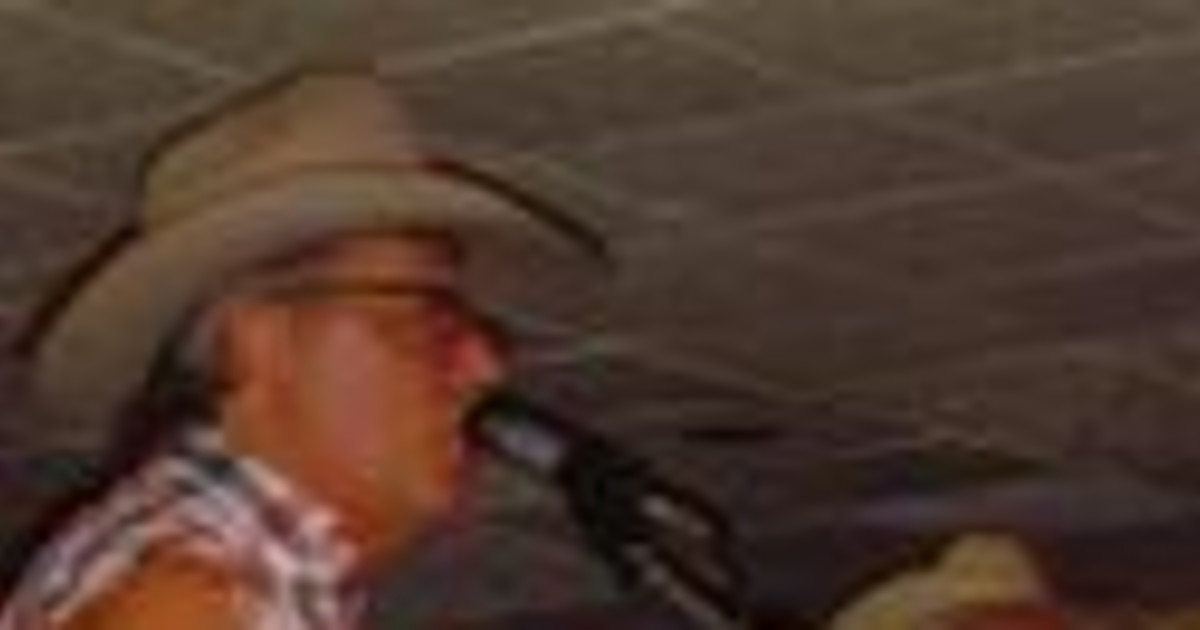 ALVIN CROW in Austin at Broken Spoke