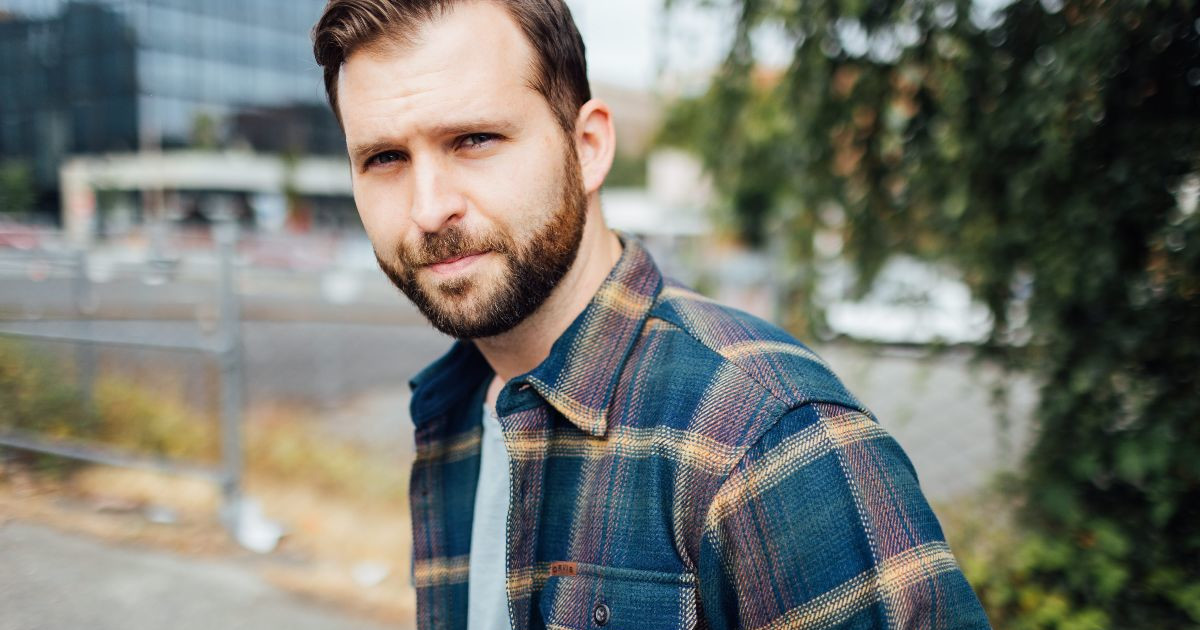 Tyler Edwards w/ Maltby & Chairs for Giants in Seattle at The