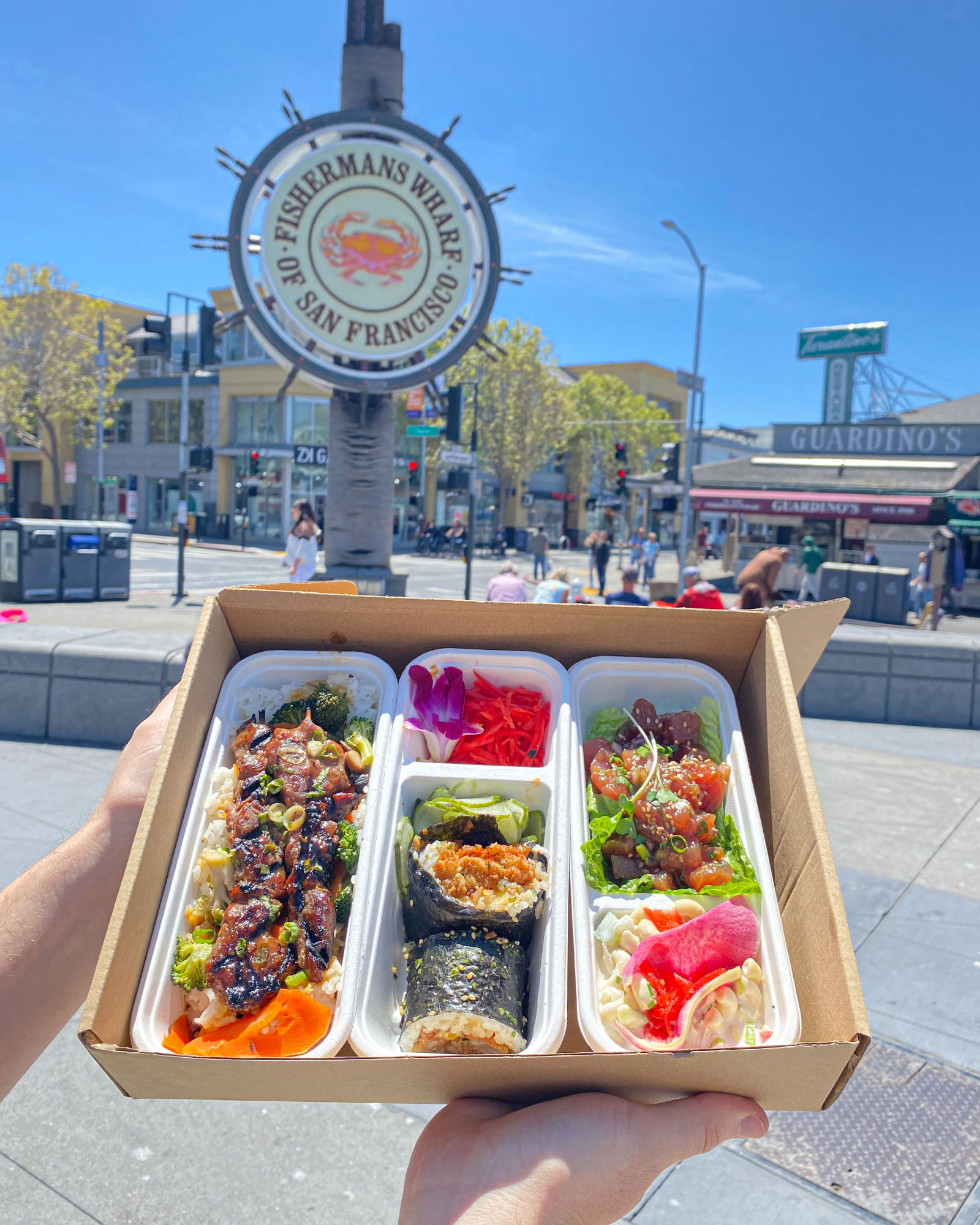 Pacific Catch 'Pacific Plates' $100 Gift Card Giveaway in San