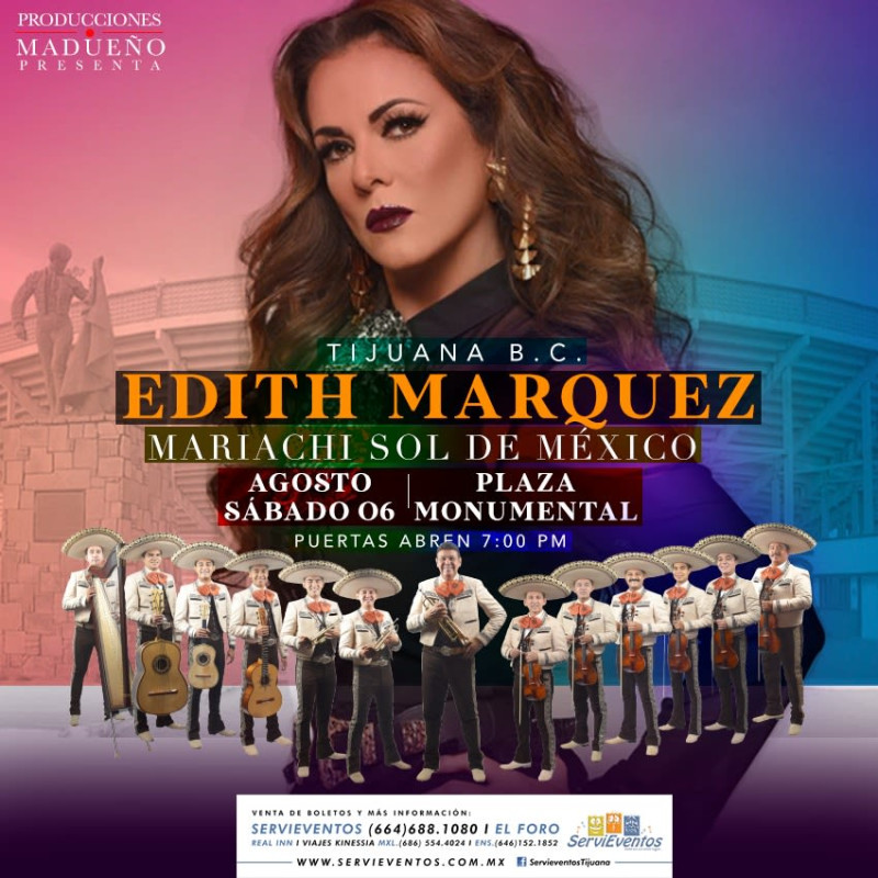 Edith Marquez con Mariachi Sol De Mexico en Tijuana en Plaza