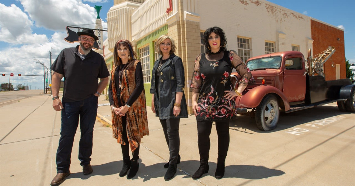 The Isaacs in Franklin at Franklin Theatre