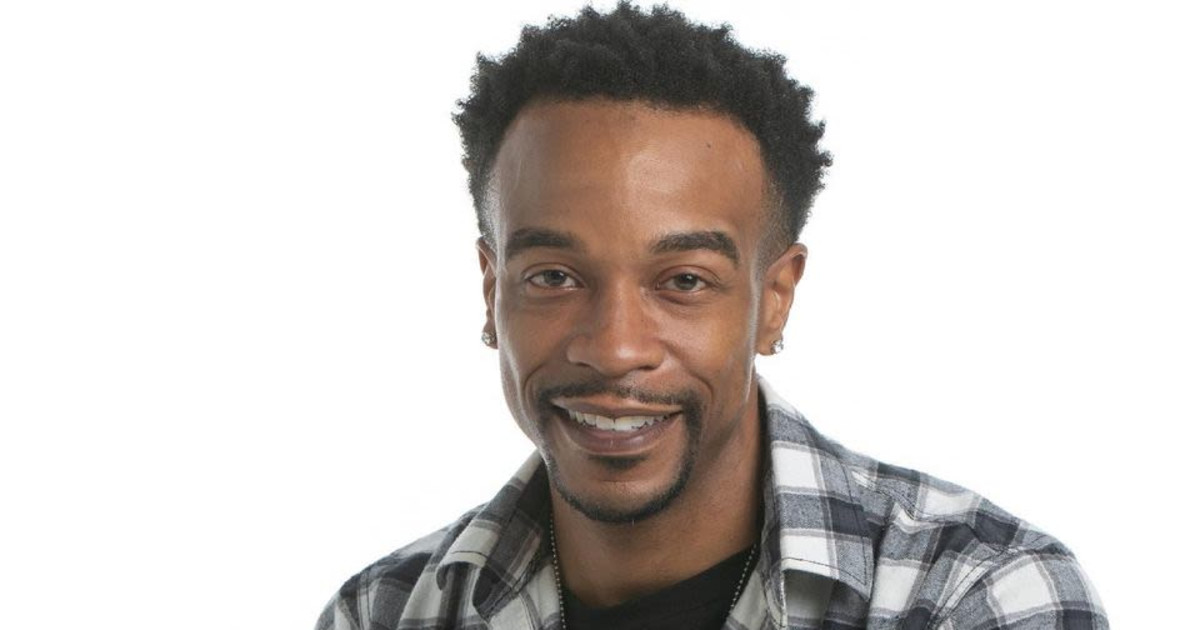 Robert Tribitt Iii in Liberty at Johnnie's Jazz Bar and Grille