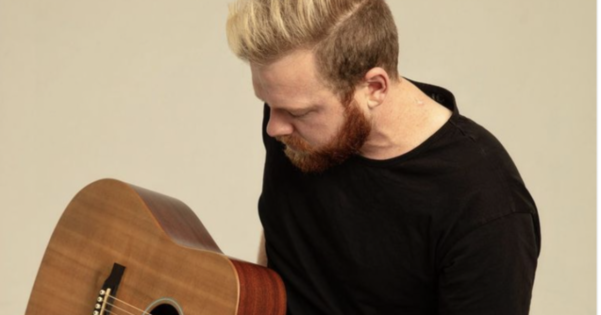 Tal Haslam in New York at Rockwood Music Hall: Stage 2