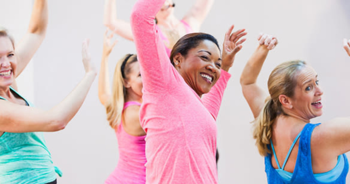 Line Dancing in Los Angeles at Venice - Abbot Kinney Memorial