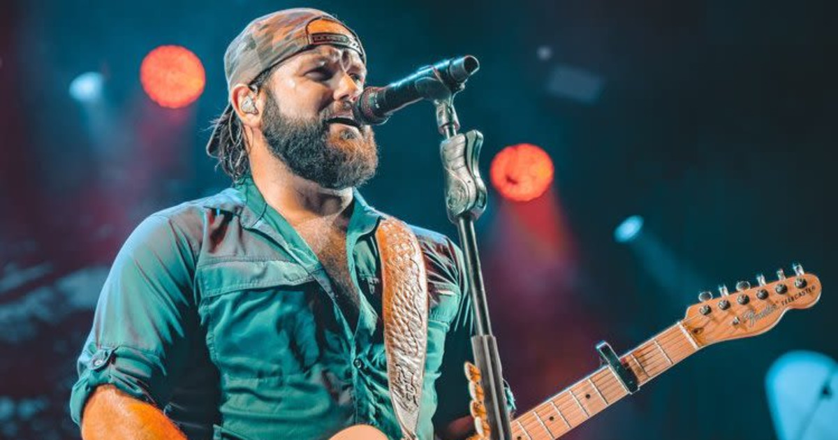 Mike Ryan w/ Slade Coulter in Cedar Park at Haute Spot