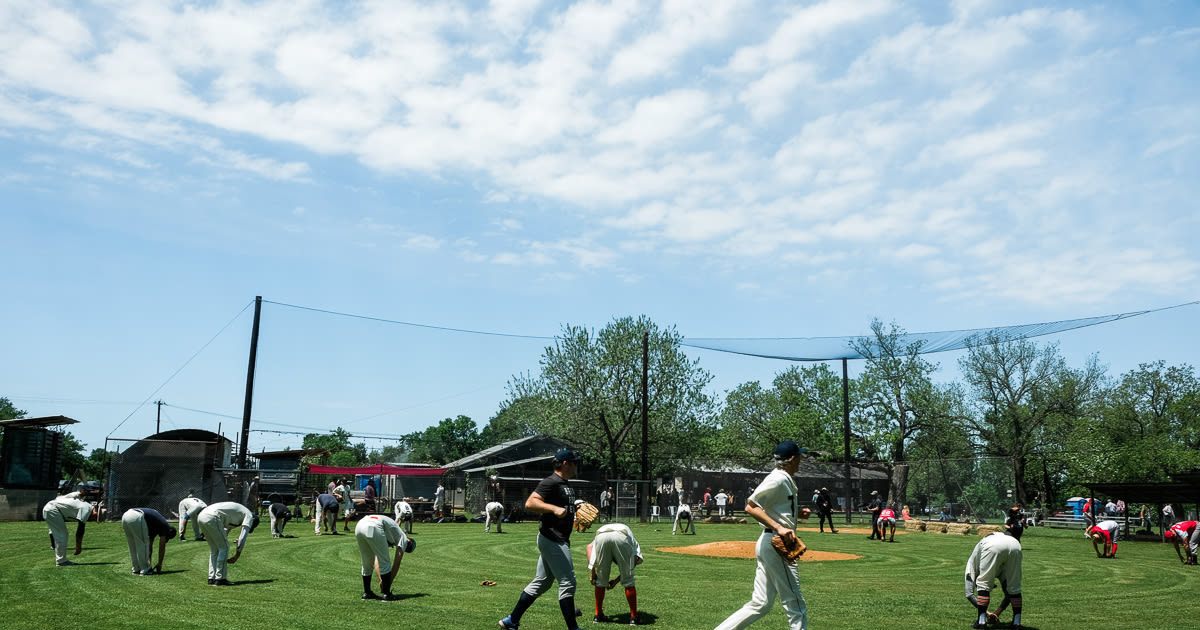 New Orleans Sauce vs. Texas Playboys in Austin at The Long Time