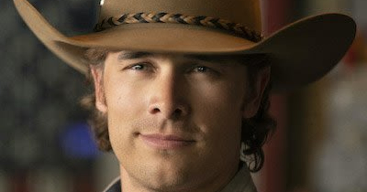 Randall King w/ Braxton Keith in Cedar Park at Haute Spot