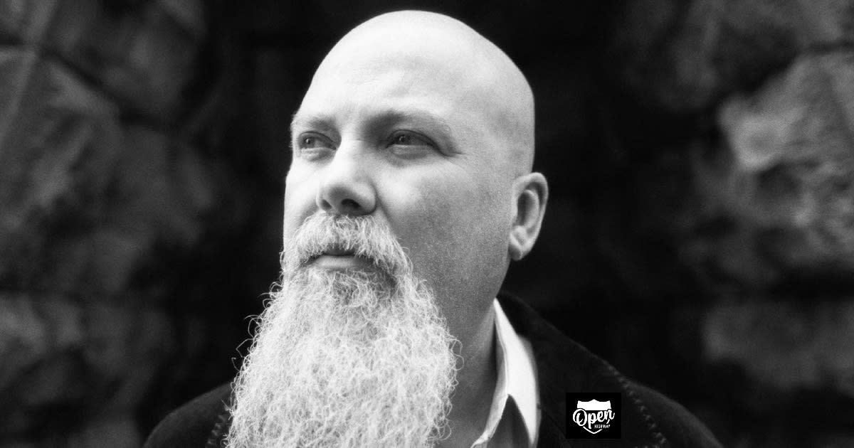 Kendell Marvel live at The Golden Record in St. Louis at The Golden