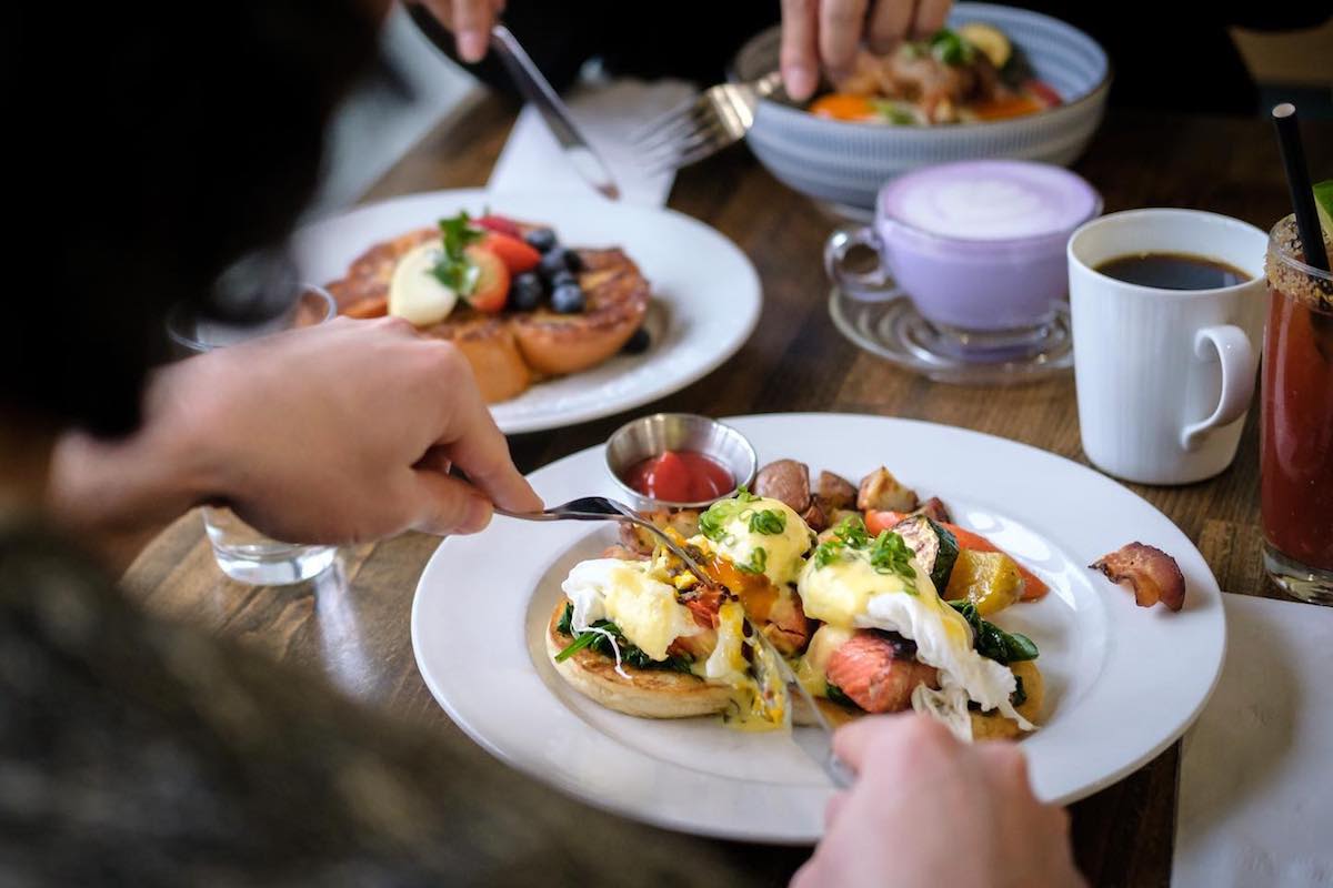 How To: Brunch It Up In Van!