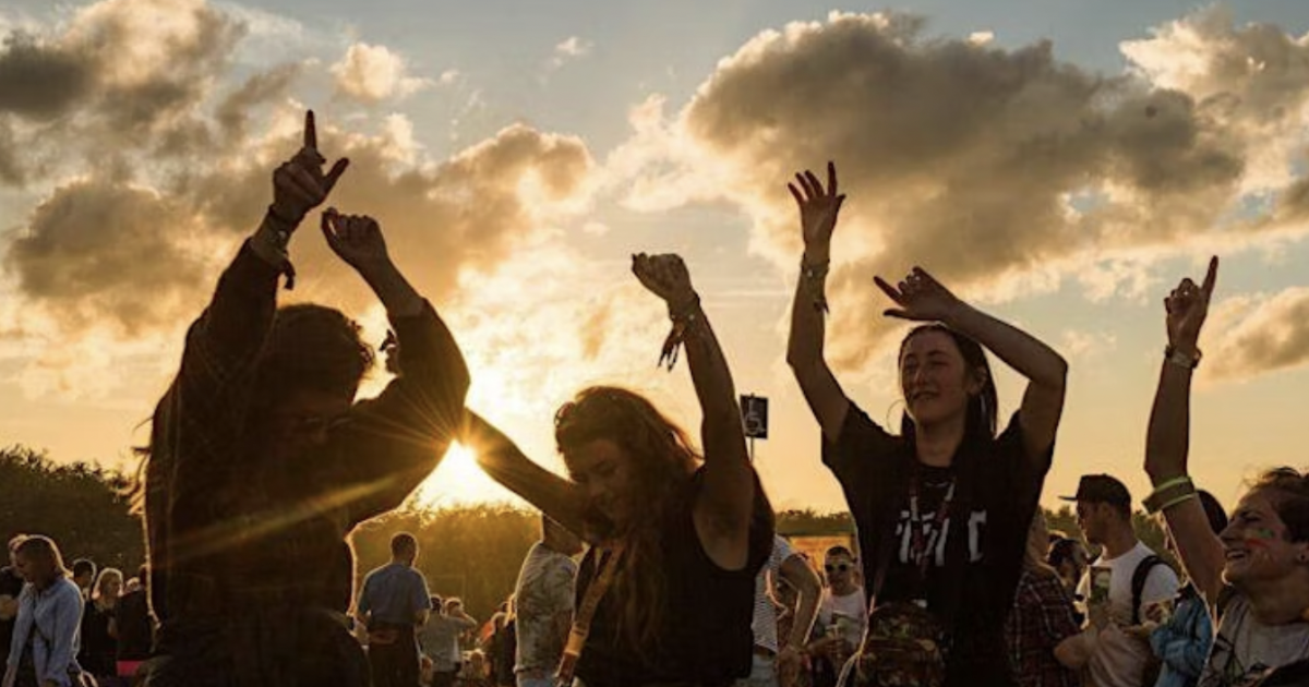 Farmgrass Camp & Jam 2022 in Dale at Old Settler's Homestead