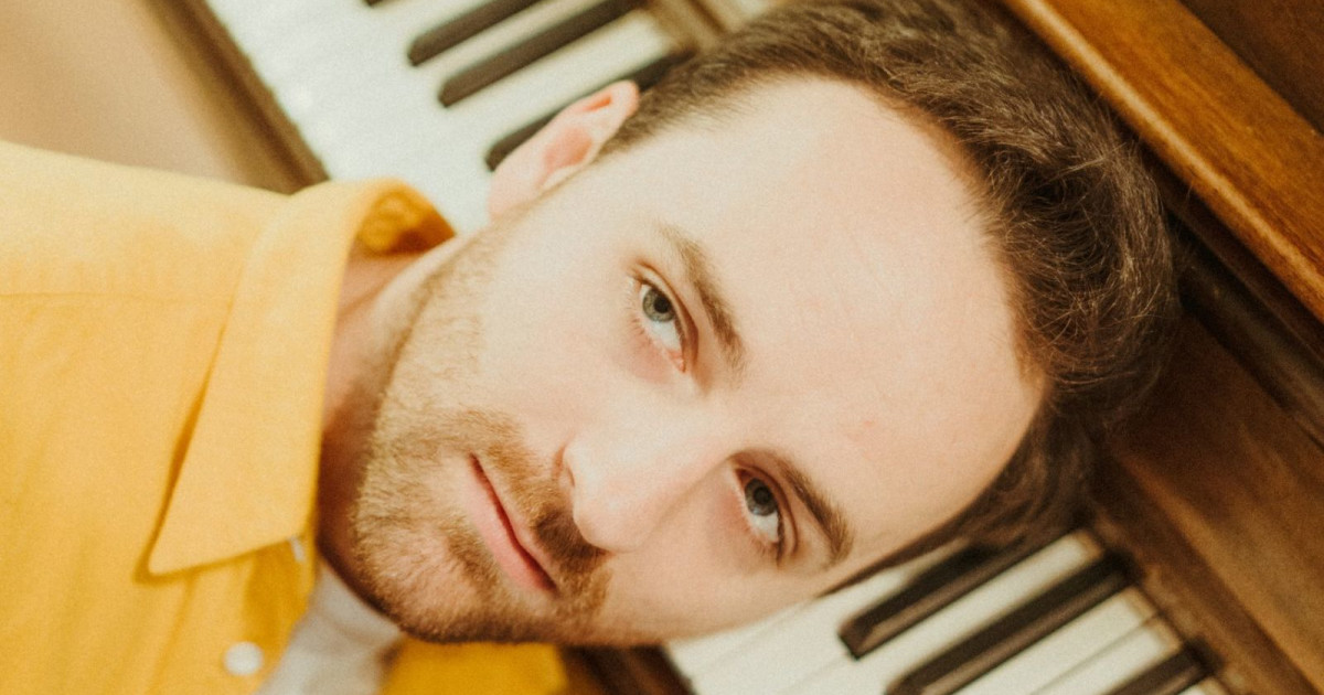 AFTER DARK: DEAN THIESSEN'S STRANGER FRIENDS TRIO in Vancouver