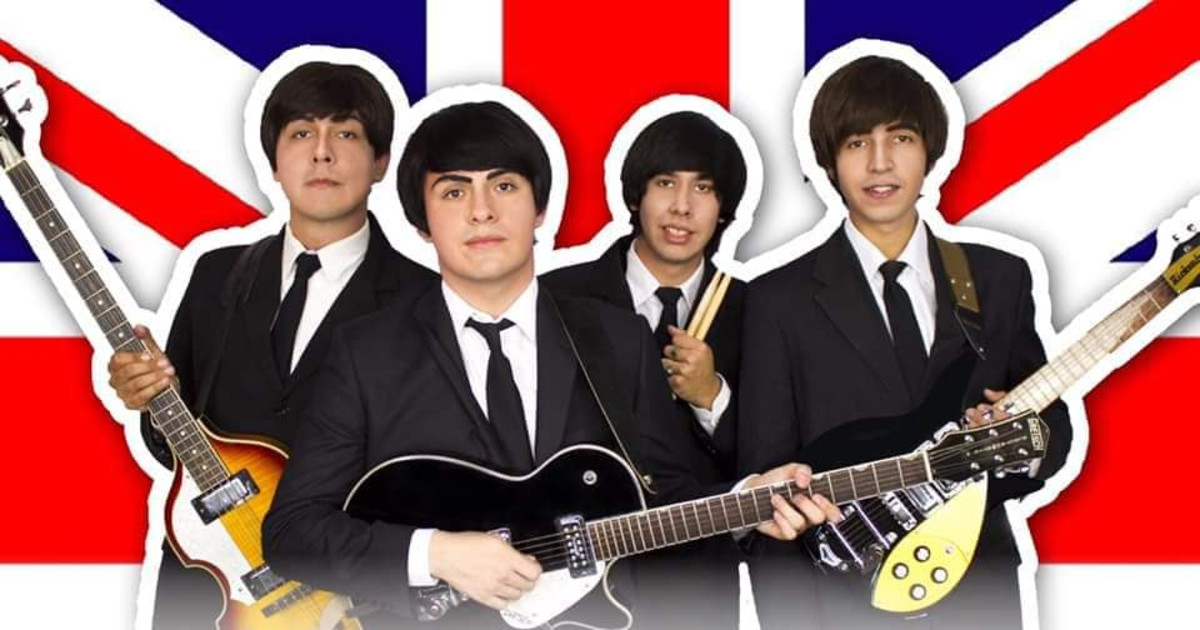 7mo. Aniversario: Revolution Band en Tijuana en Tia Juana