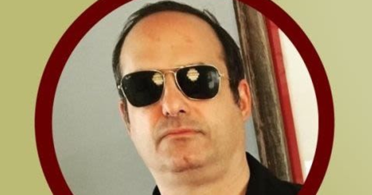 Persistence of Vision Podcast w/ Neal Pollack in the Lounge Bar in