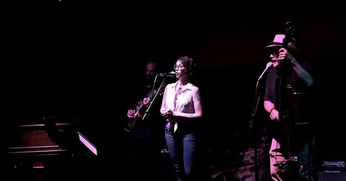 The Hot Texas Swing Band Trio in San Antonio at Jazz, TX