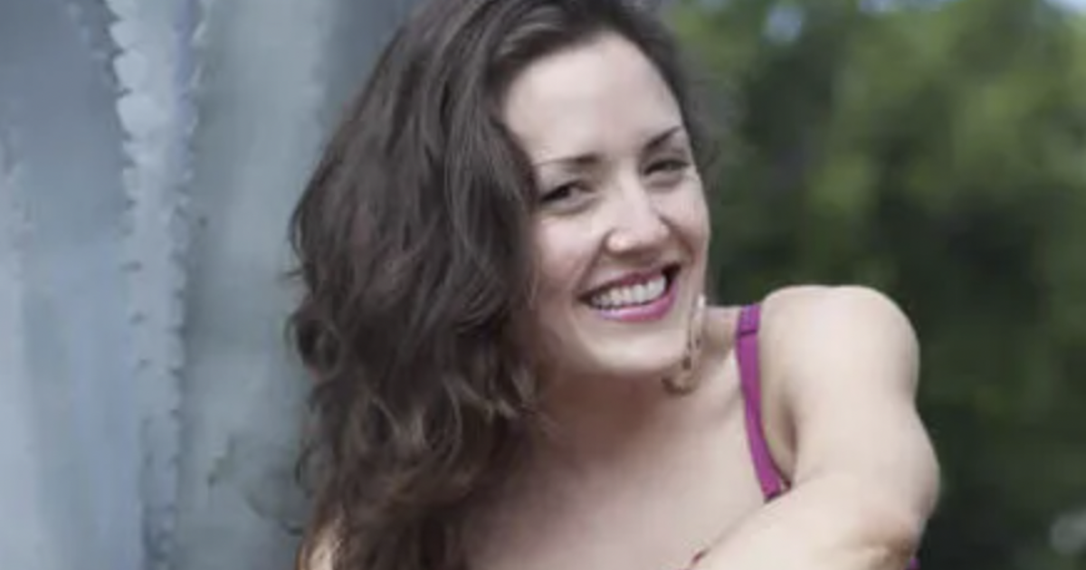 Violet Crown Review featuring Liz Morphis in Austin at The