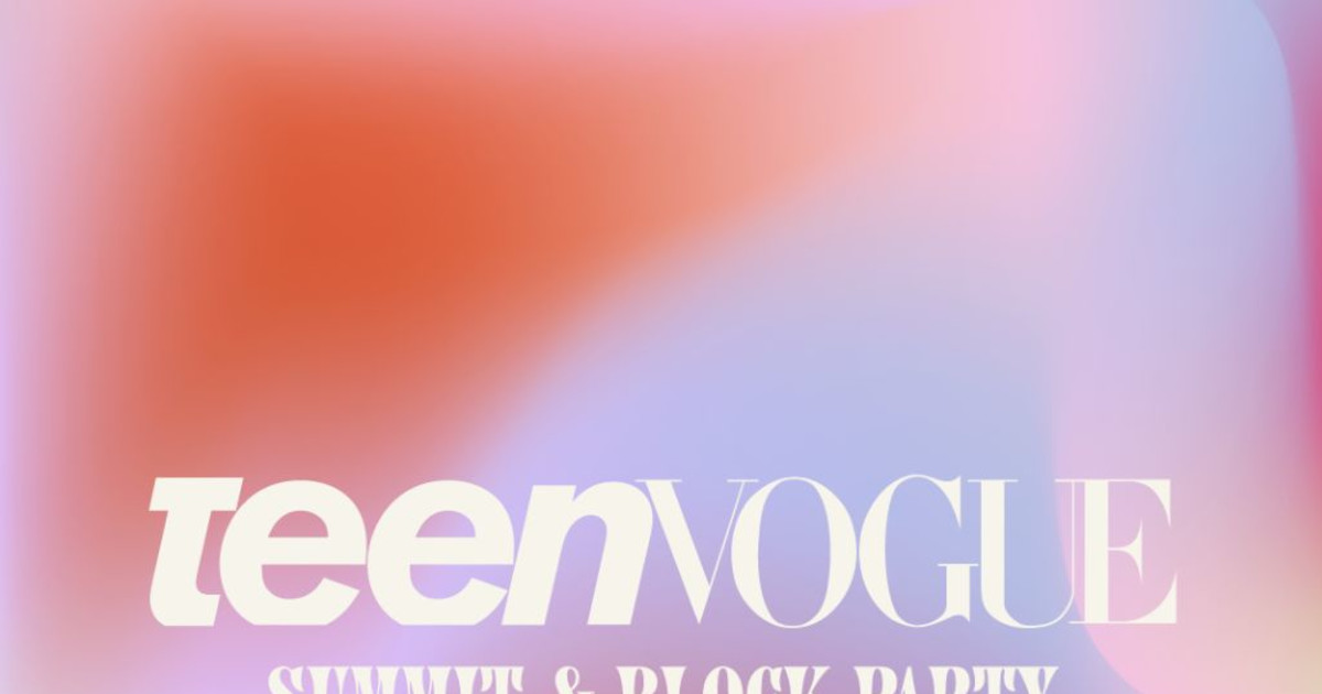 Vogue Logo Pink