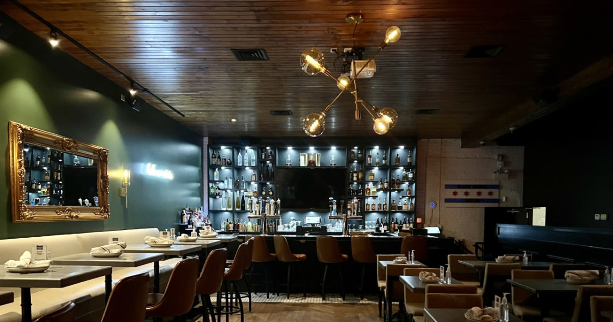 New Year's Eve Chicago at Black Barrel Tavern (Old Town) in