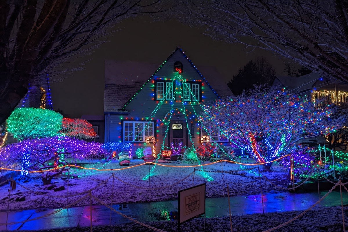Where to See Holiday Lights in Portland