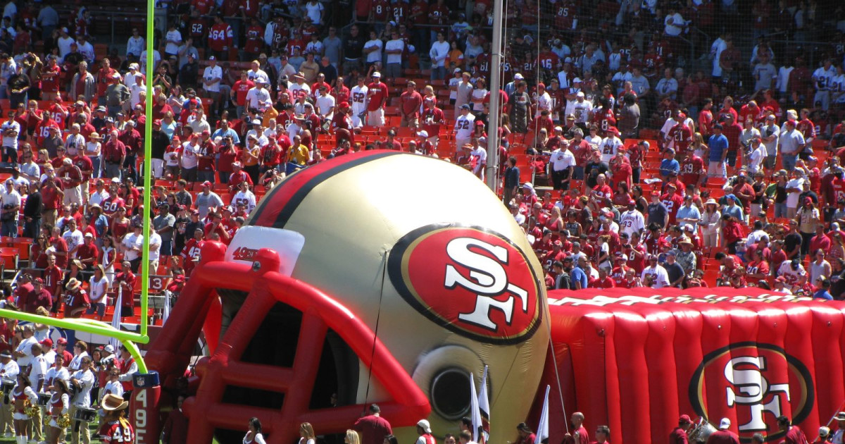 49ers Divisional Playoffs Watch Party in San Francisco at The