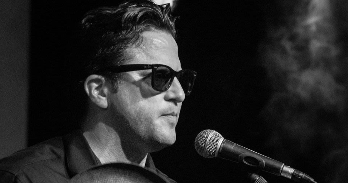 Brian Krumm & His Barfly Friends with Frank Tribes and Rob