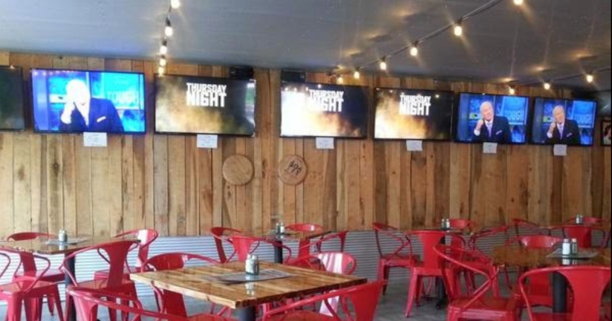 Live Trivia in Nashville at Smokin' Thighs