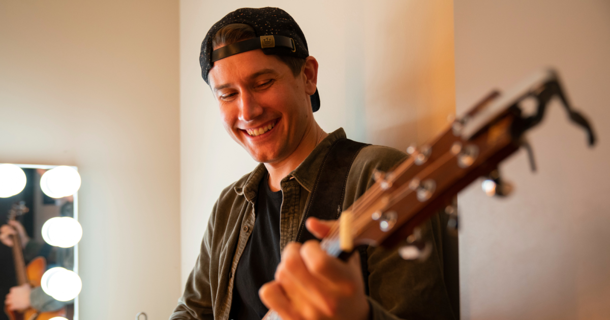 Van Scott in New York at The Bitter End