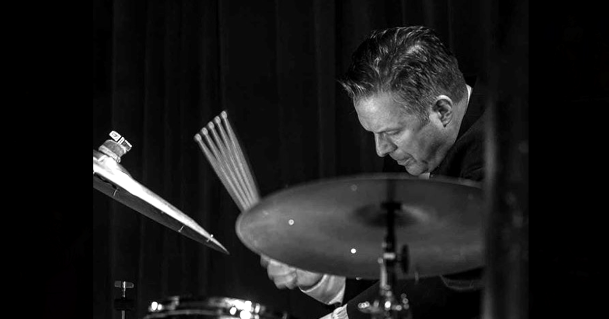 Joe Farnsworth "Time to Swing" in Chicago at Jazz Showcase