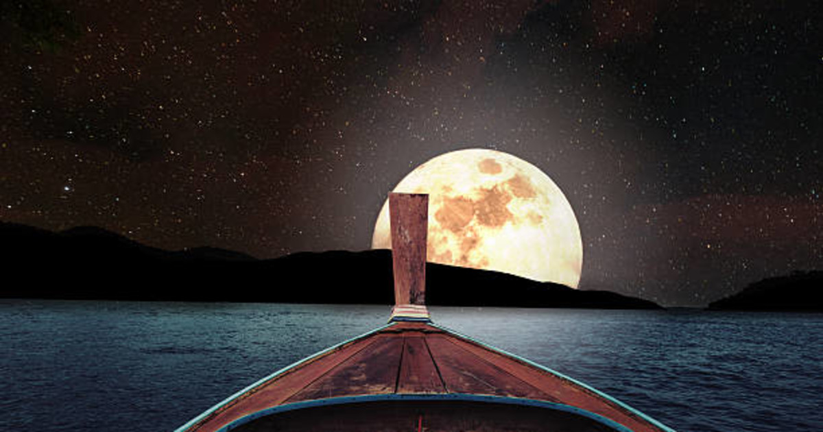 THE LOST SAIL 6 - 80's & 90's Gothic Boat Cruise in Chicago at Summer