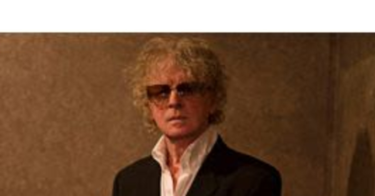 Ian Hunter & The Rant Band performing songs written and recorded