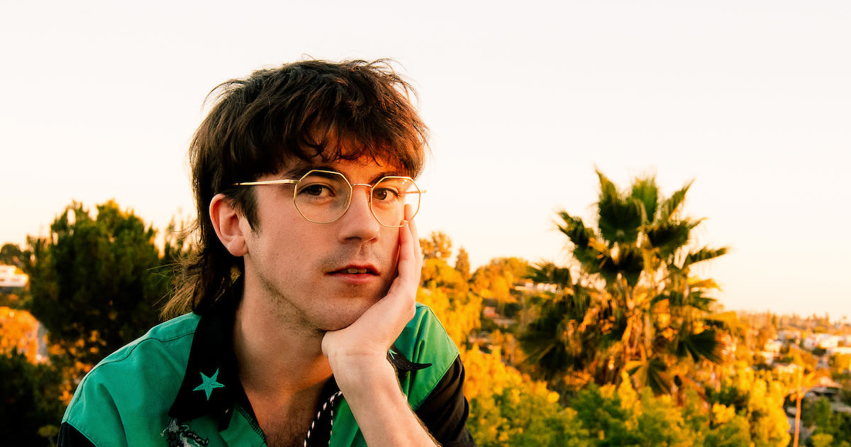 Declan McKenna w/ Eli Smart in Chicago at Bottom Lounge