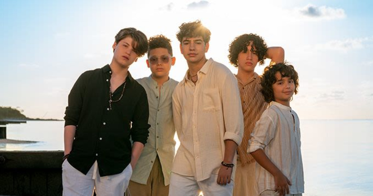 Menudo ft. Gabriel Rossell, Andres Emilio, Alejandro Querales,