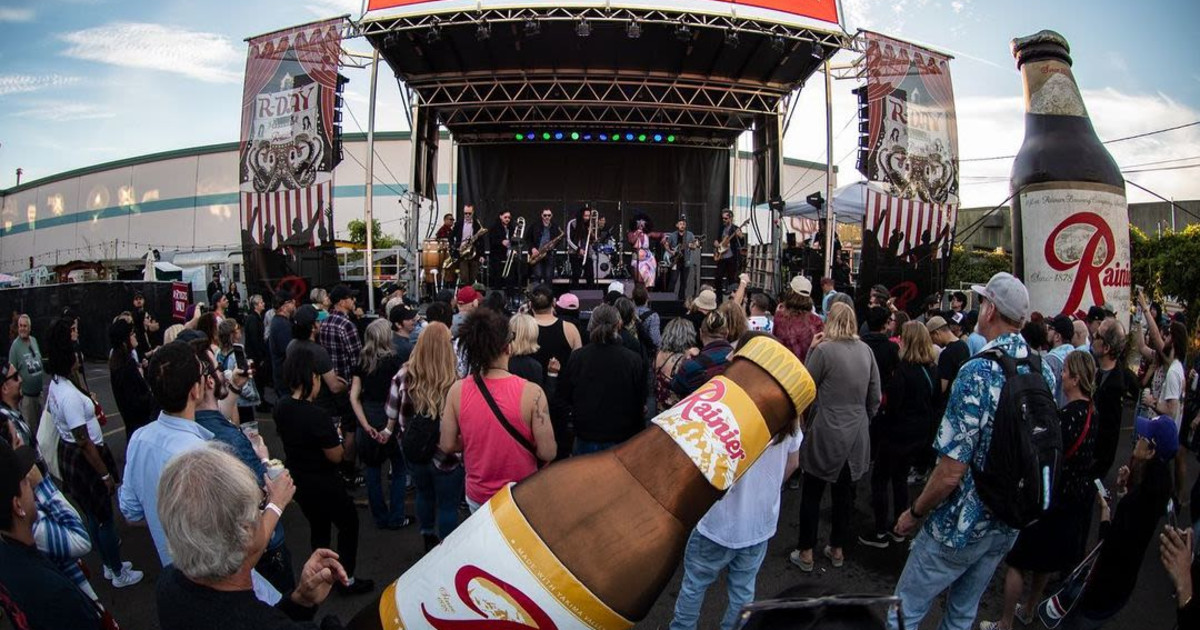 Rainier's R-Day 2023 in Seattle at Georgetown