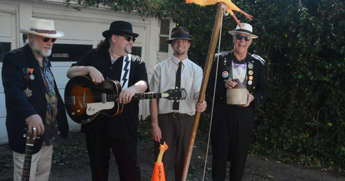 Juggernaut Jug Band at Steve-O's in louisville at Steve-O's