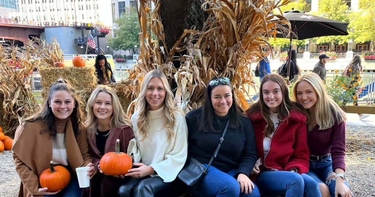 Fall Fest on The Riverwalk: Hayrides on the River & More in Chicago