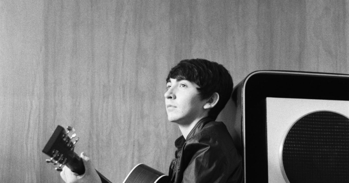 Dylan Gardner, Foreign Figures in Seattle at Chop Suey