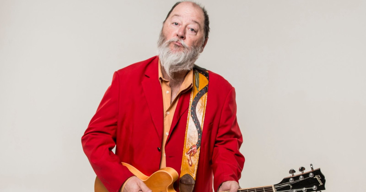 KEVIN RUSSELL of Shinyribs at Duetts with David Beck in