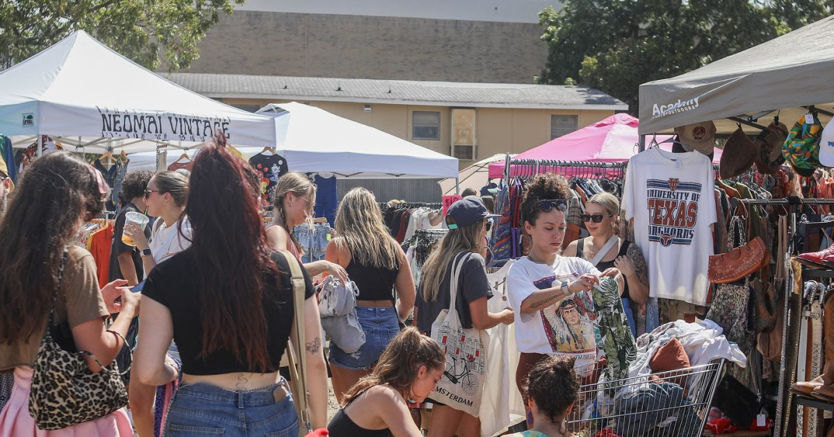 South Congress Vintage Clothing & Artisan Market in Austin at