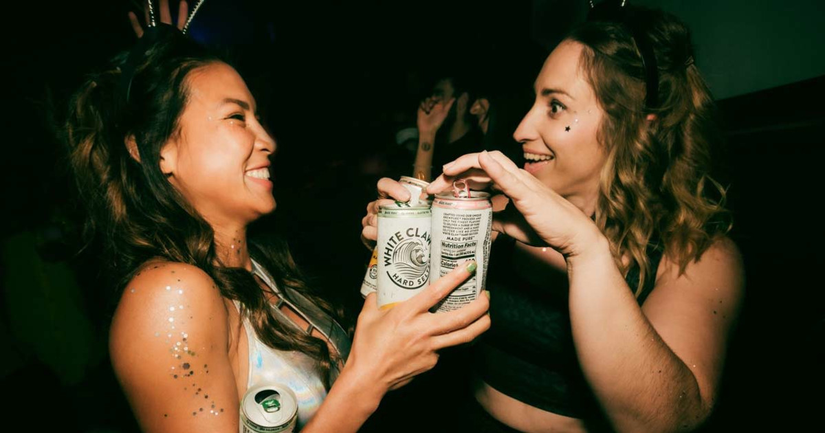 The Best Happy Hours In Seattle