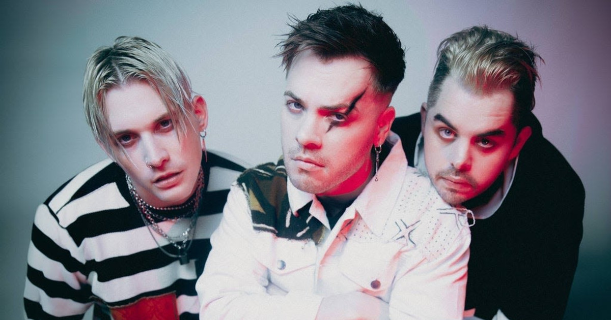 Set It Off - The Deathless Tour, Crown the Empire, Caskets,