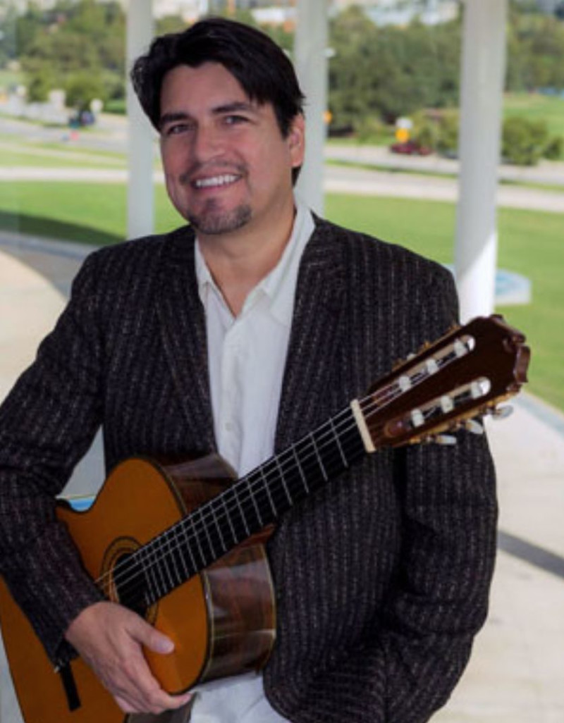 Holiday Classical Guitar Concert with Mark Cruz in Austin at Lake