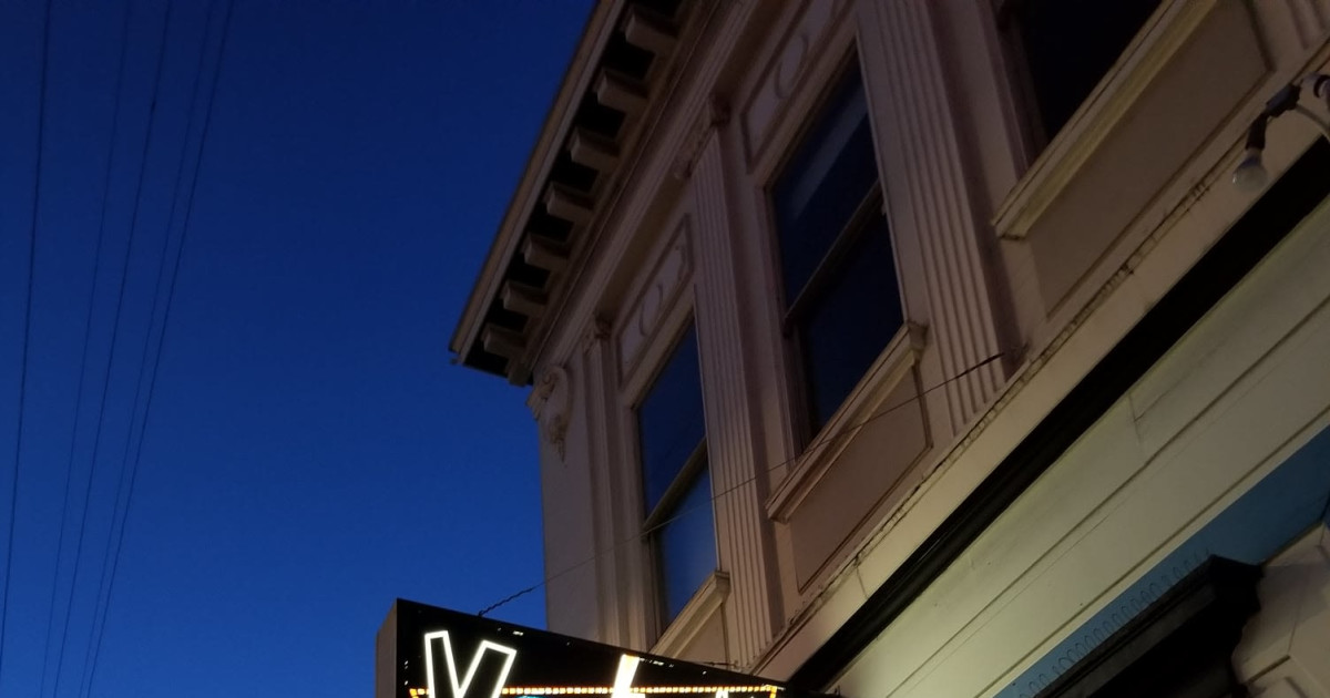 Daniel Bromfield & Miles Gordon, Samantha Henson & Photo Ops in