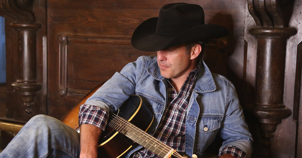Aaron Watson - Armadillo Dancehall Tour in Austin at ACL Live at