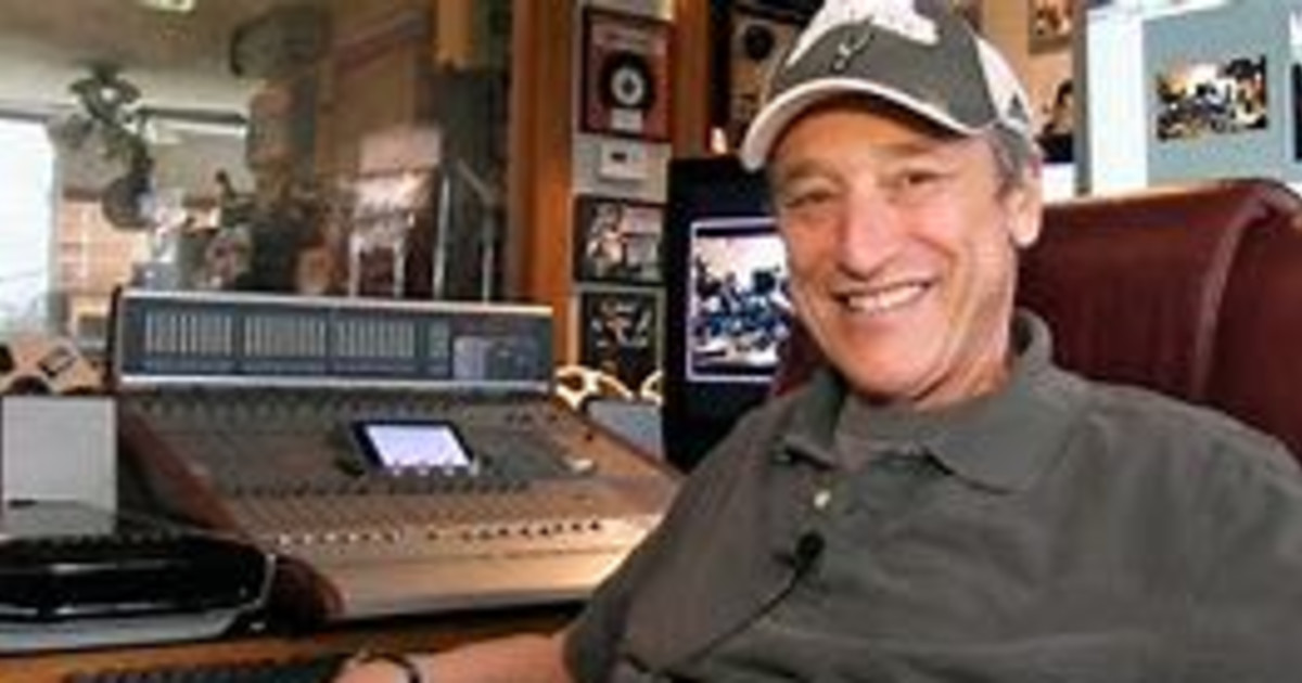 The Incredible FLOYD DOMINO headlines The Backstage with Durawa