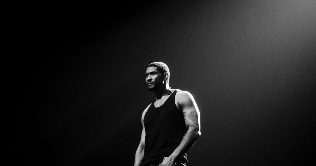 Usher in Oakland at Oakland Arena