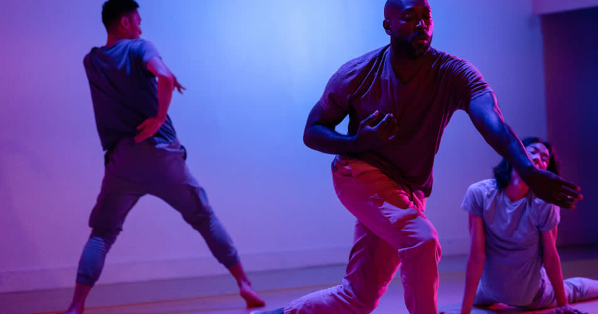 Dance Residency Open Studio Series with Drew Lewis / House of DOV