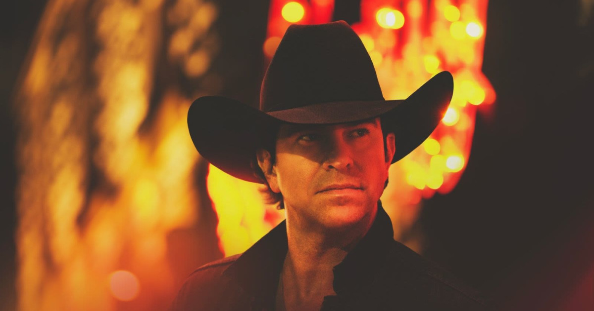 Jon Wolfe in New Braunfels at Gruene Hall