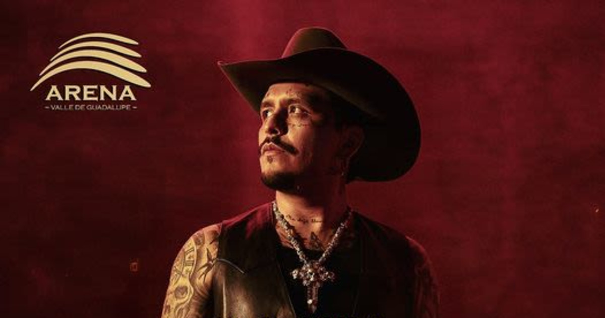 Christian Nodal: Pal Cora Tour en Ensenada en Arena Valle De